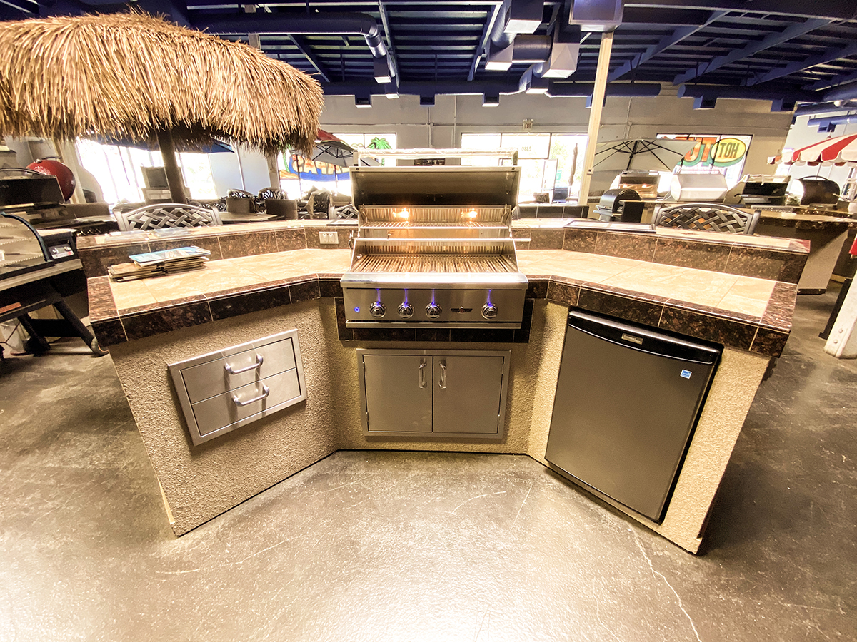 2021 Outdoor Living Showroom | Extreme Backyard Designs